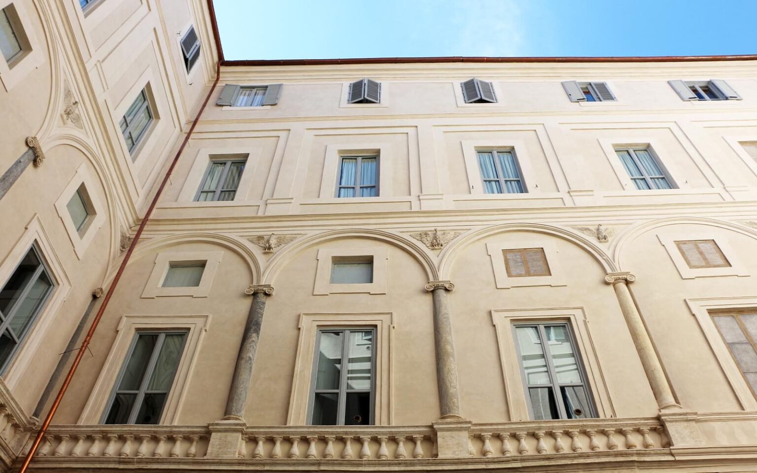 Presidenza - Istituto Nazionale di Fisica Nucleare