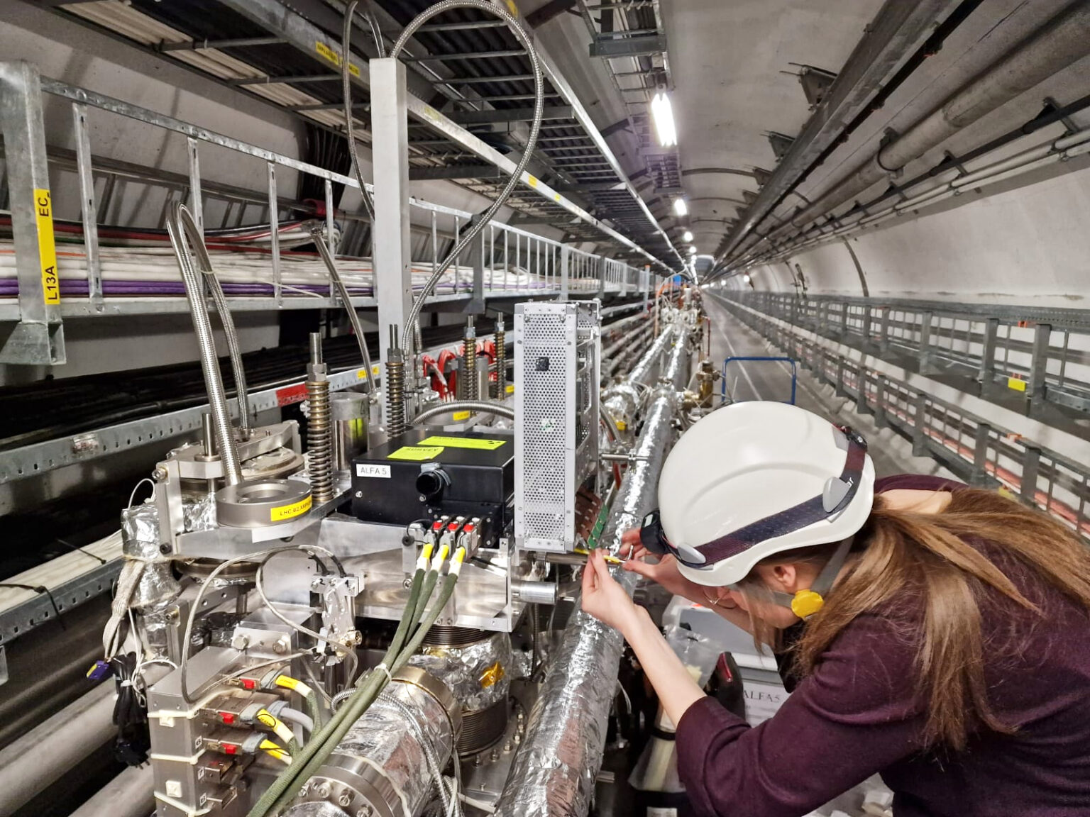 Fisica - Istituto Nazionale di Fisica Nucleare